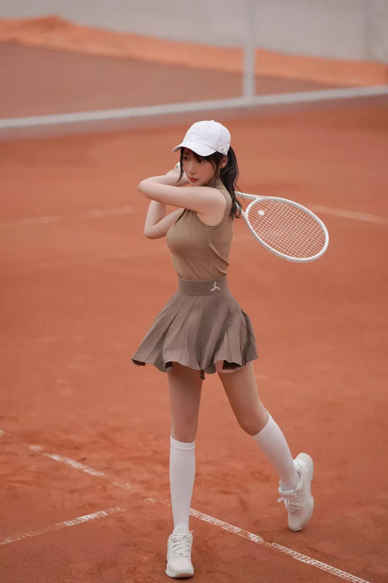 Liu Yan summer sunshine photo album - iNEWS