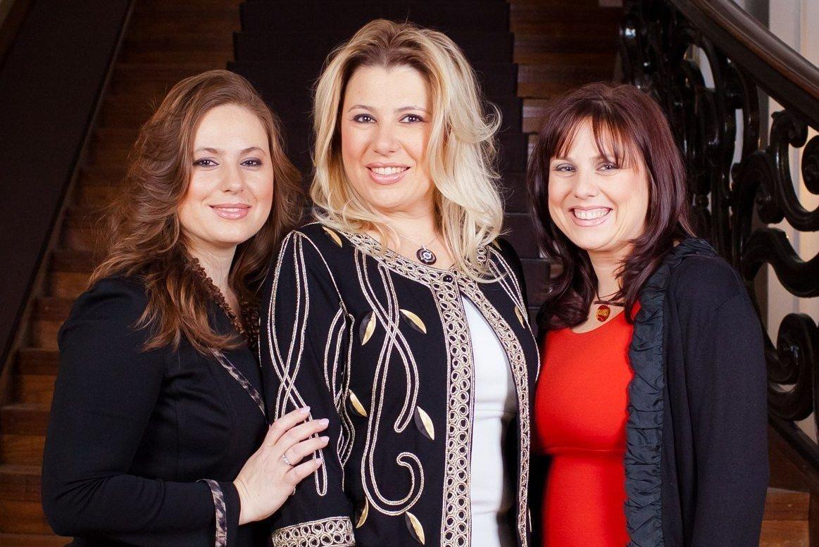 The Polgar Sisters: Three Famous Chess Sisters With Special Education ...