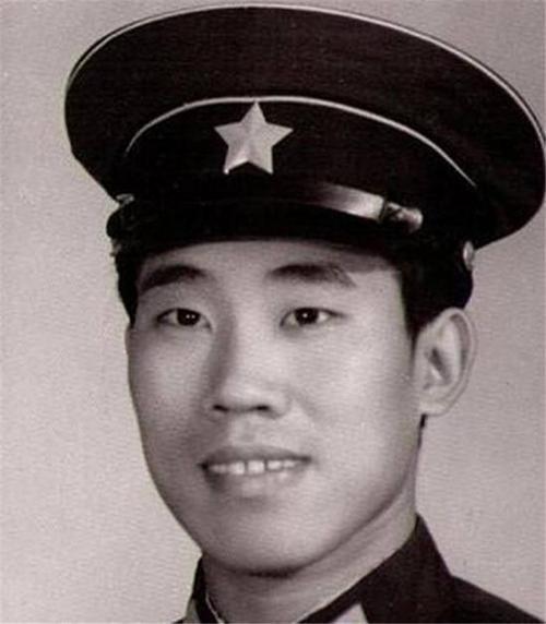 Du Xudong, who has both virtue and art, fell to the altar at the age of ...