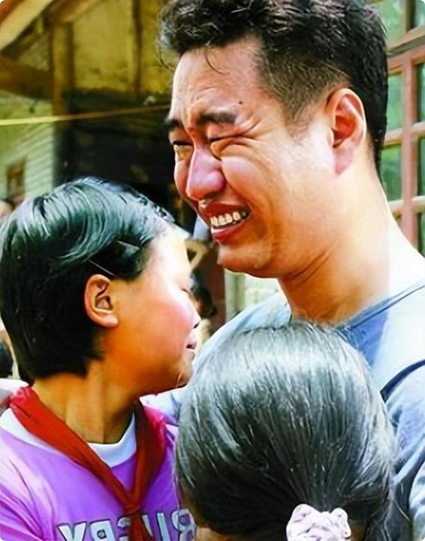 Rural singer Cong Fei: raised 183 white-eyed wolves, died of illness at ...