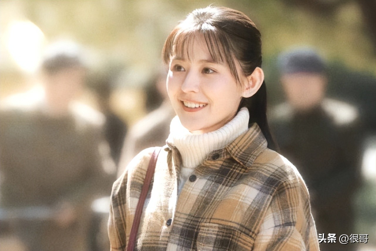 The actor who played the four famous novels in "Love in Nine Dao Bay ...