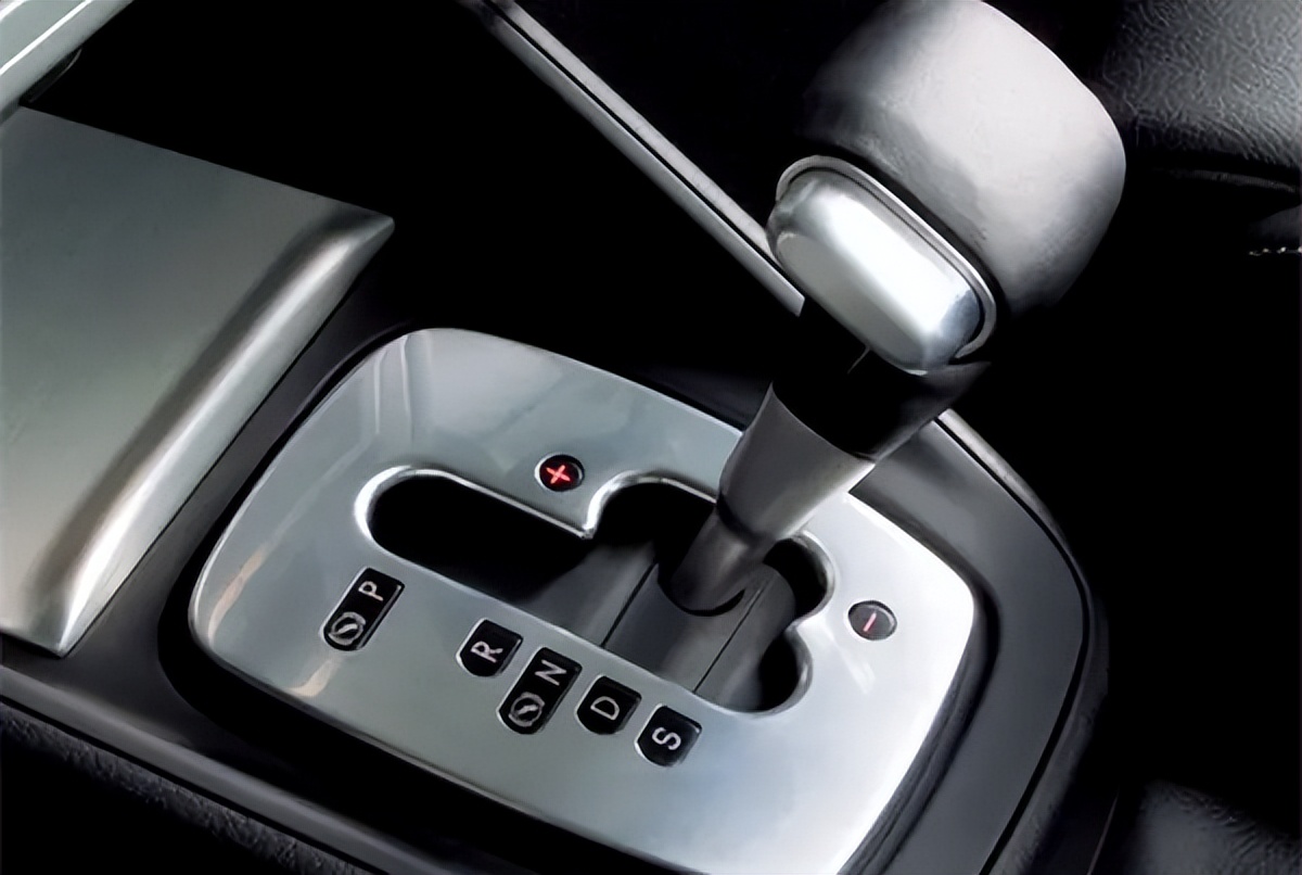 How to use the paddle shifter correctly? - iNEWS