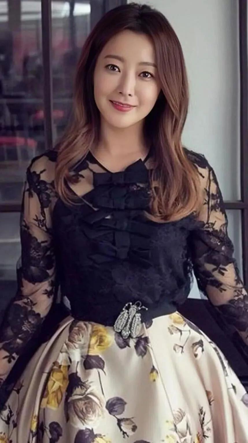 Appreciation of beautiful pictures: Jin Xishan - iMedia