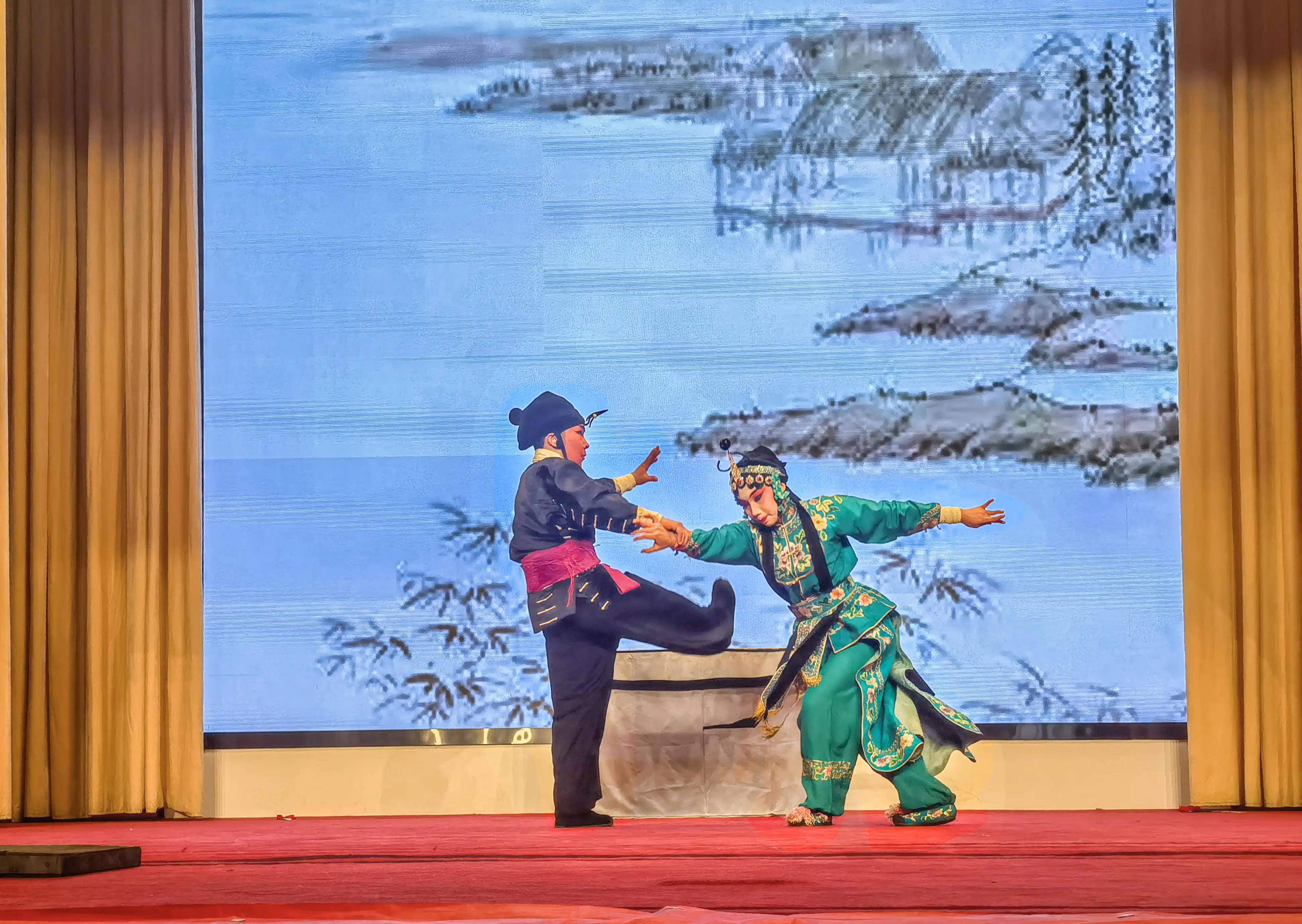 Jin Opera "Wu Song Da Dian" - iNEWS