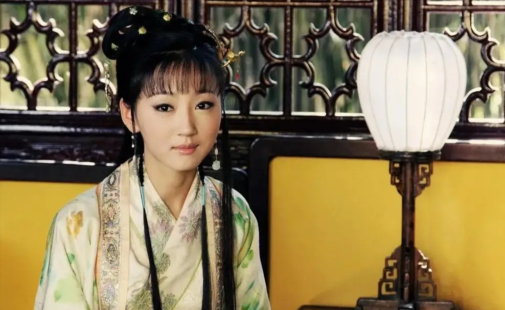 How important is an actress' looks?Just look at Xi Wang and Min ...