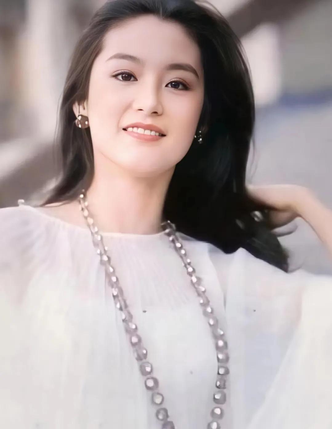 Brigitte Lin, whose face is at its peak and beautiful to the extreme ...