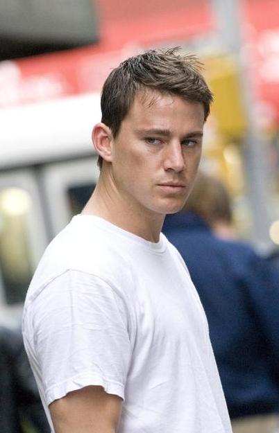 In the ultimate battle between boxing champions in "Underground Boxing ...