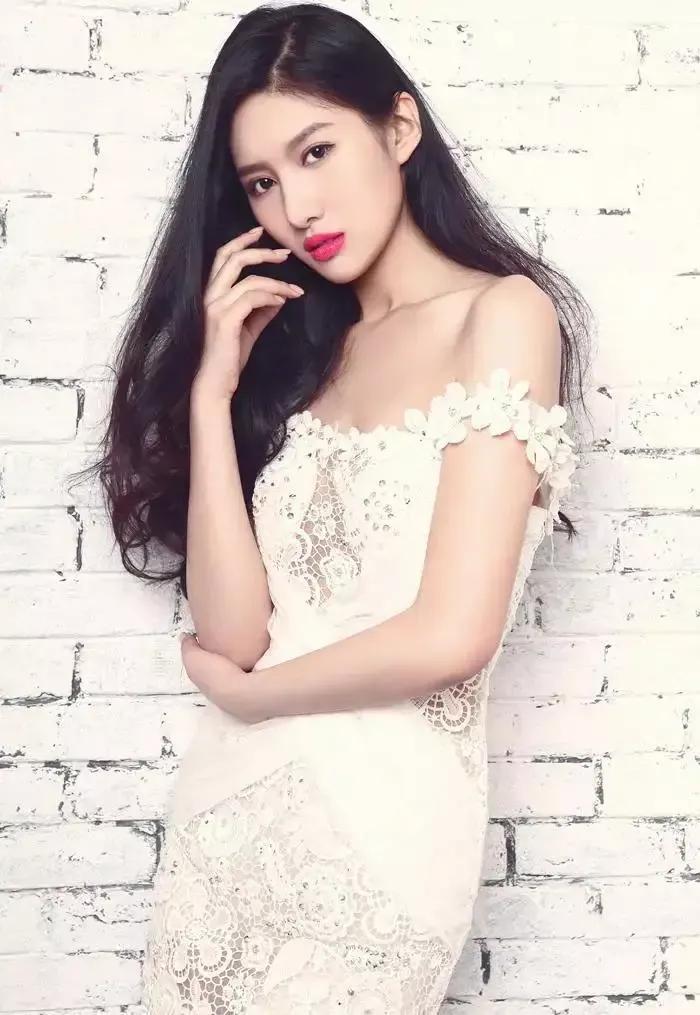 Celebrity Pretty Lady: Stunning photoshoot of the heroine Wu You in ...