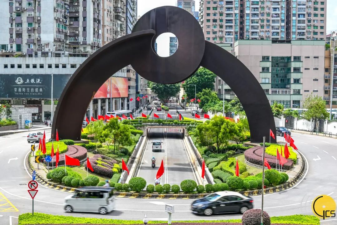 The autumn color in Macau is the red that everyone celebrates! - iNEWS