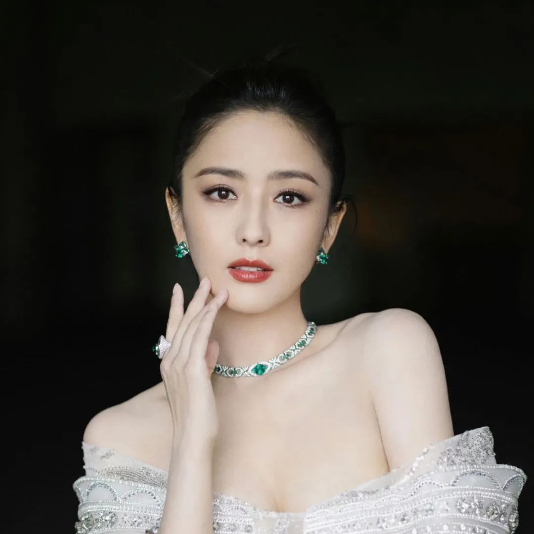 Little Gossip, Yi Yang Qianxi, Zhang Yishan, Liu Haoran - iMedia