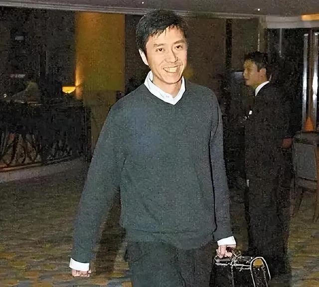 Li Zongsheng divorced Lin Yilian, and did not care about his ex-wife ...