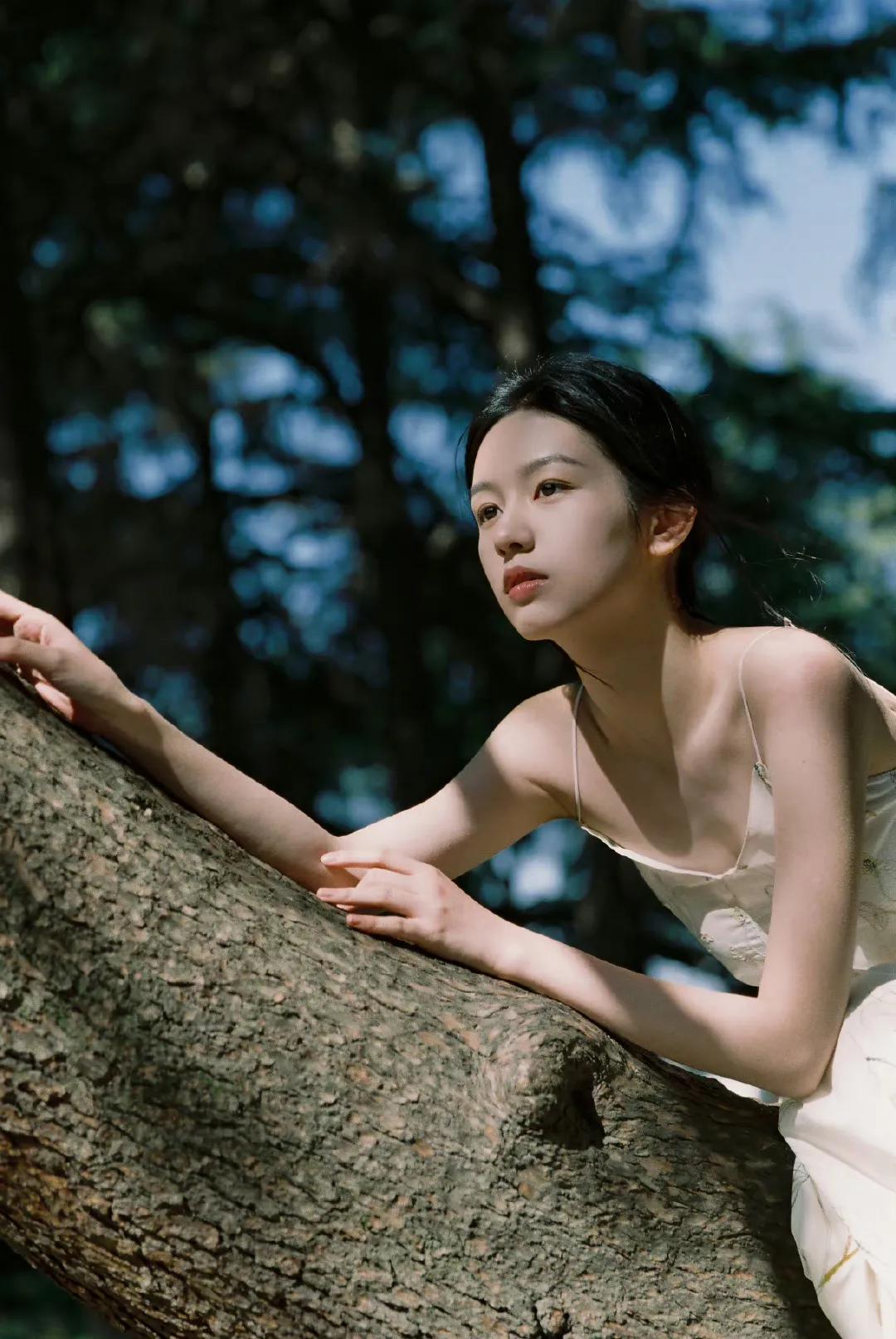 4.30 Atlas Zhang Bichen Zhou Ye Zhang Jingyi Wang Yuan Gong Jun Zhang Linghe Yang Ying Kong ...