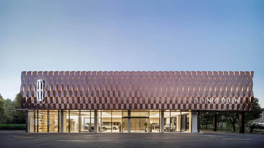 The Lincoln Way: The Definer of the "New" Luxury Experience - iMedia