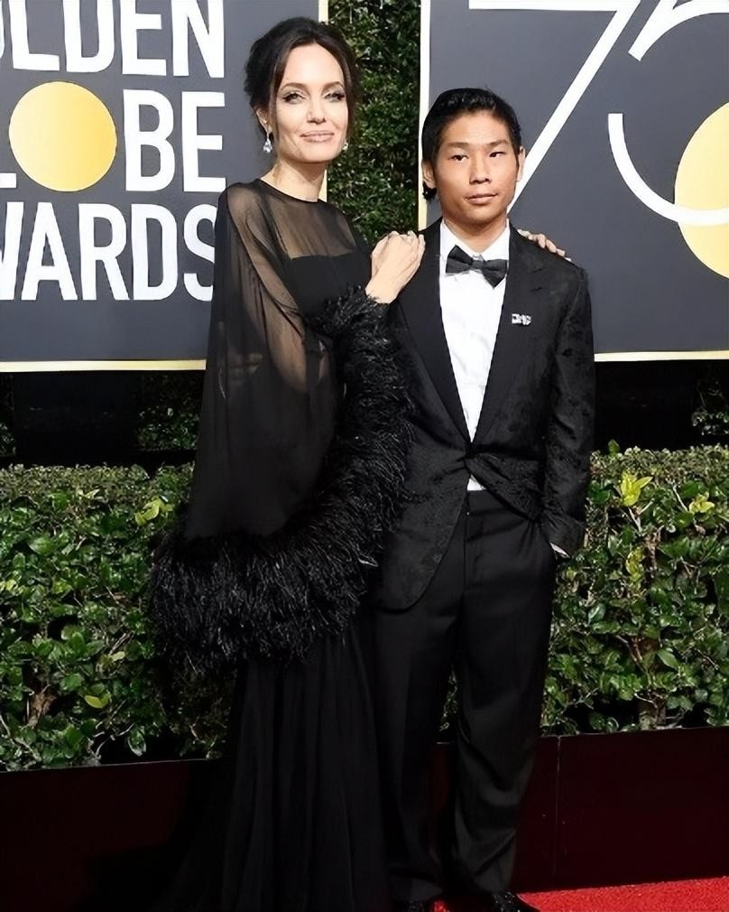 Angelina Jolie and her adopted son Pax: From a cute boy to a handsome ...