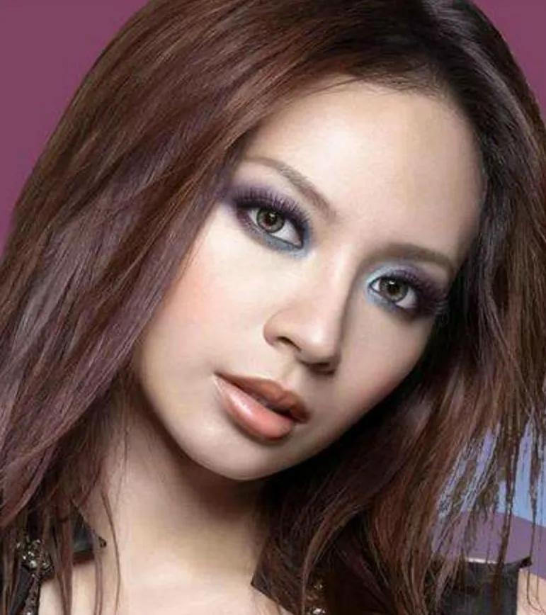 Singer who is not popular - iNEWS