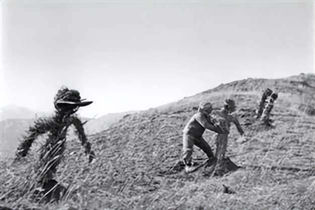 Japan invaded China, China defeated the enemy only with guerrilla ...