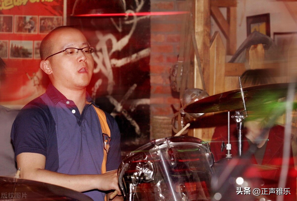 When Dou Wei was at his peak, even the queen Faye Wong confessed to him ...