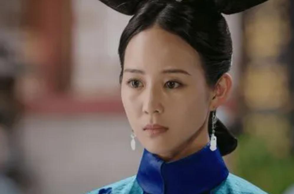 Hailan turned black into a domineering lady, changed her clothes to ...