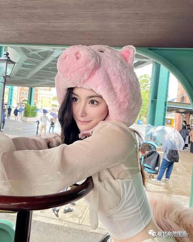 "Ins Beauty" photo of a beautiful goddess with delicate facial features ...