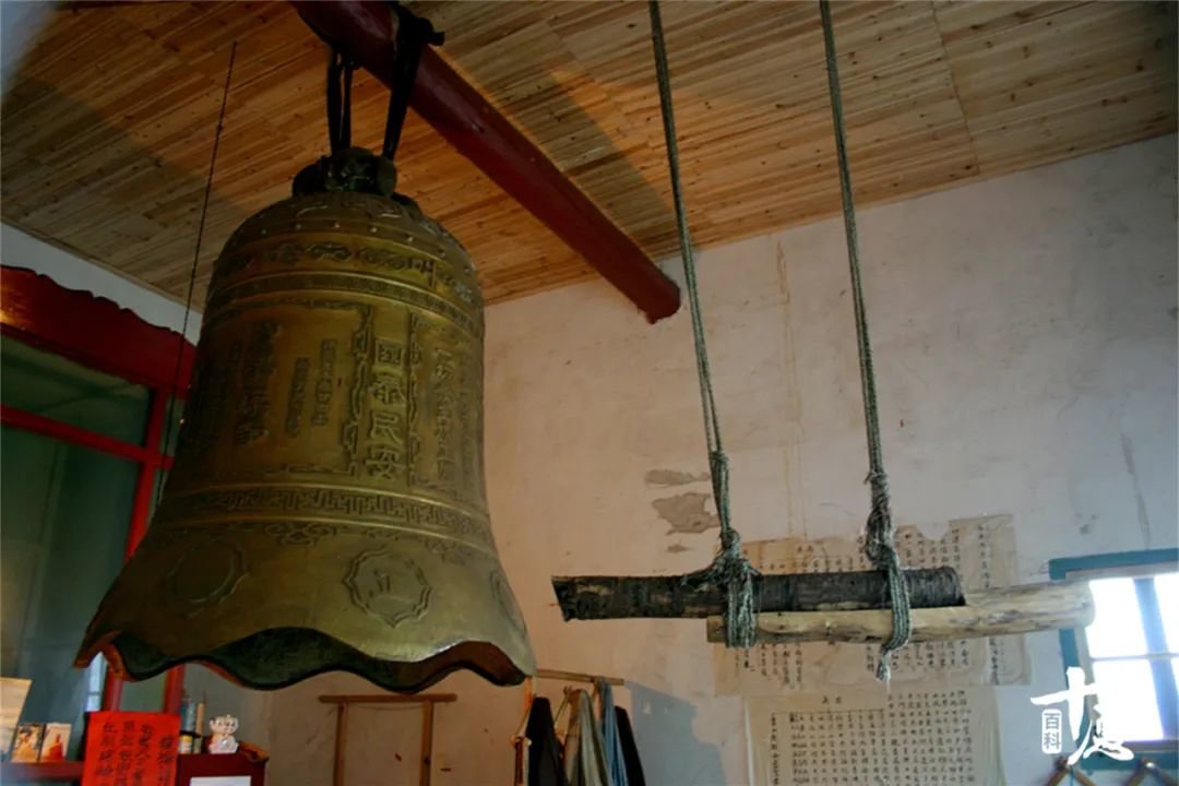 Why does it take 108 consecutive hits to ring the bell at dawn and dusk ...