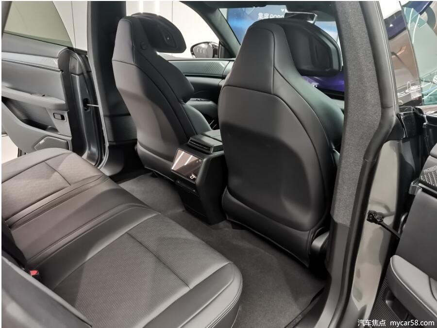 Intelligent "rolling king", 8295 chip blessing, static experience ...