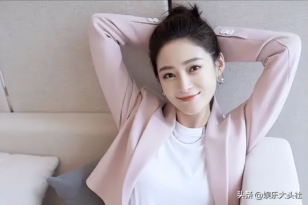 Because her husband is so handsome, she has been chasing after her for 5 years, and the names of ...