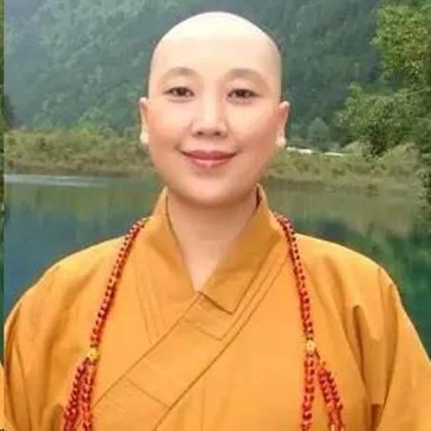 Singer Li Na, disregarding the tears of relatives to dissuade her from ...