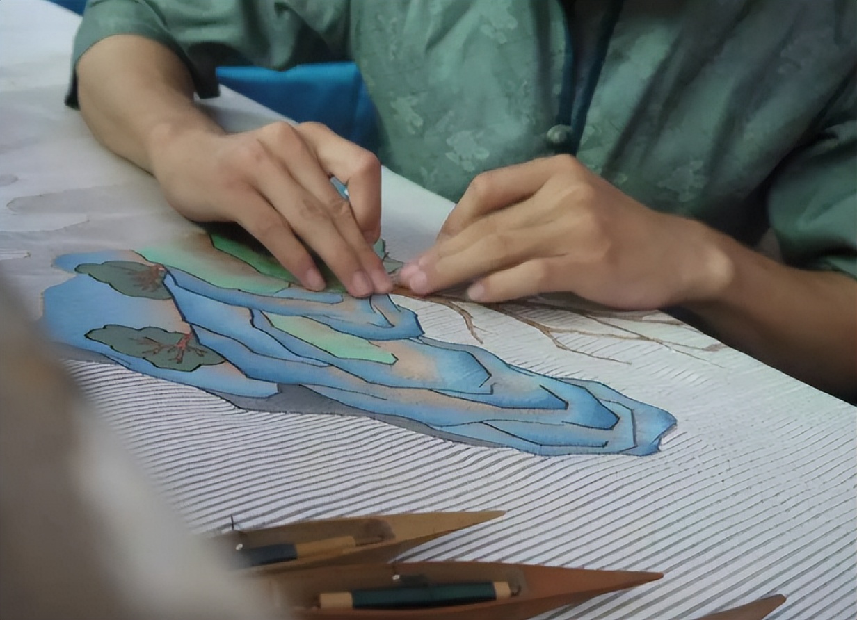 Gorgeous Bloom: The Beauty of Chinese Kesi - iMedia