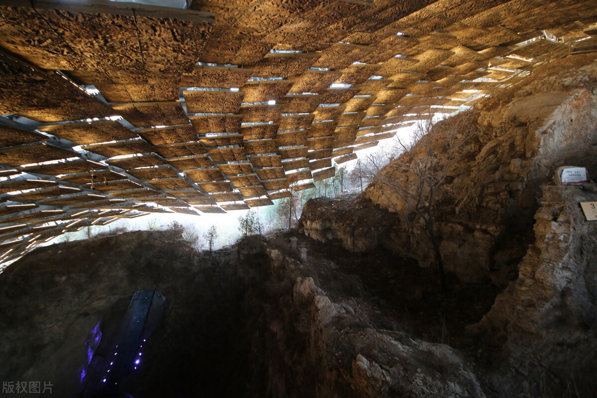 How did cavemen live 30,000 years ago? how are they different from us ...