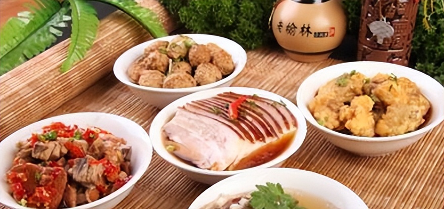 What impact did the exchanges on the Silk Road have on the eating ...