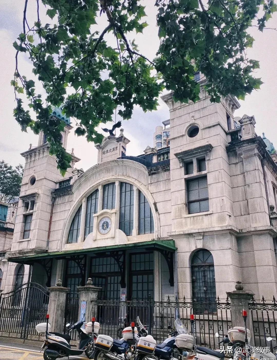 Zhang Zhidong's Indissoluble Bond with Wuhan: The Oriental Legend of a ...