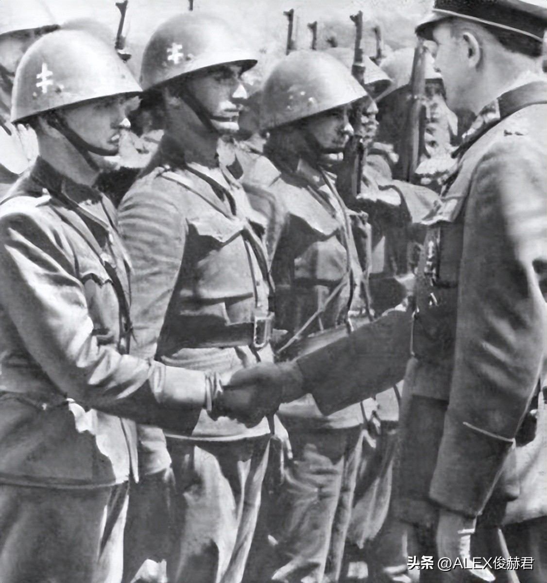 During World War II, how many "servants" did the German army bring, and ...