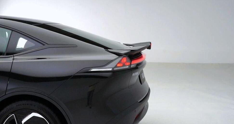 Deep Blue L07: A car that satisfies all your needs and wants, with a ...