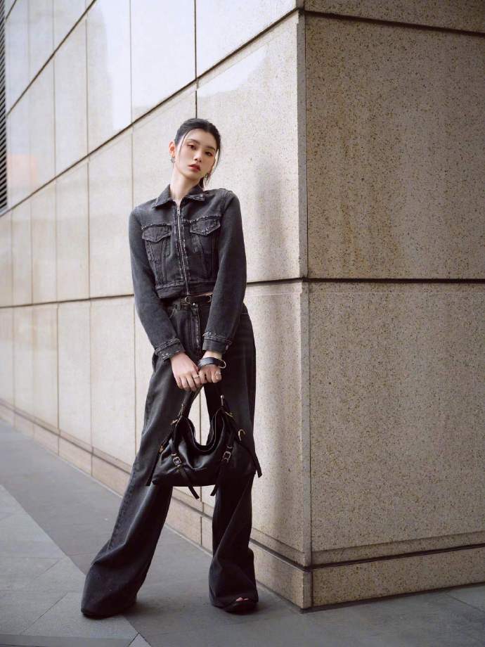 Givenchy event! Xi Mengyao is full of cowboy style, Yu Shuxin is ...