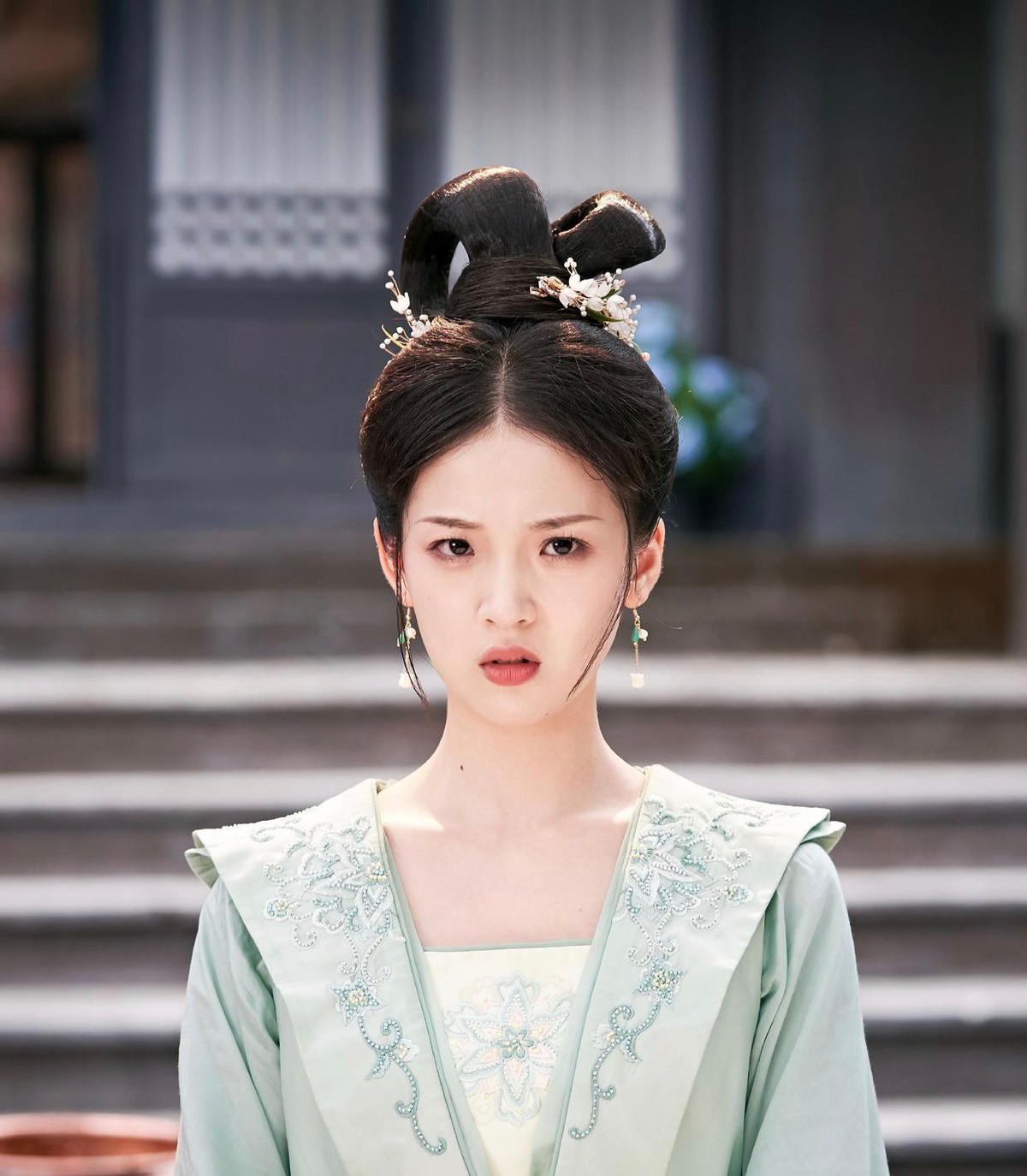 Was selected from 20,000 people to play Lin Daiyu, she looks sweet, and ...