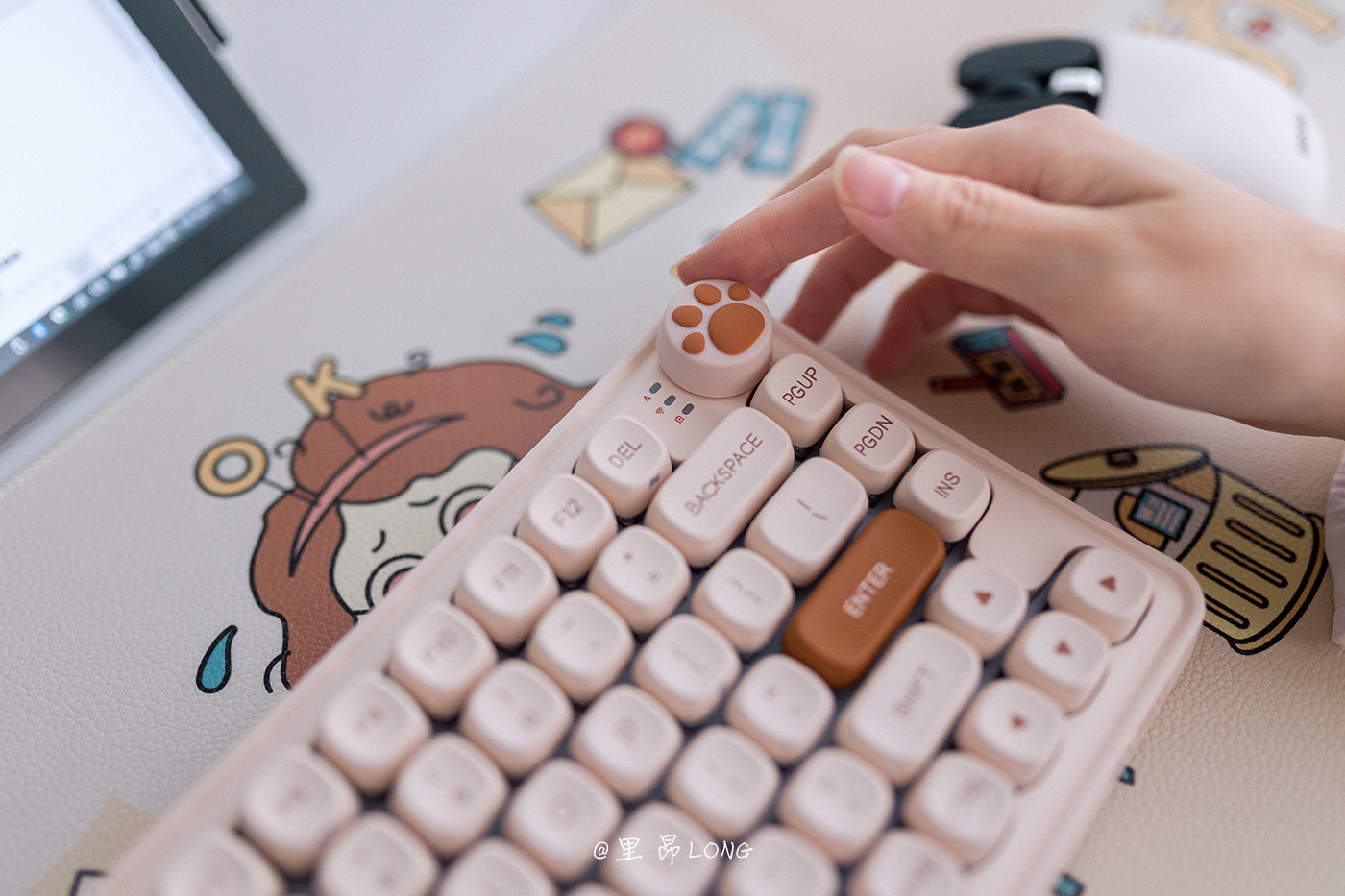 Girls mechanical keyboard, small sugar cube canvas white - iNEWS