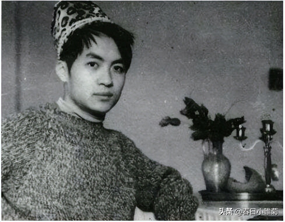 Gu Cheng: Hanging himself after killing his wife, he is a genius and a ...