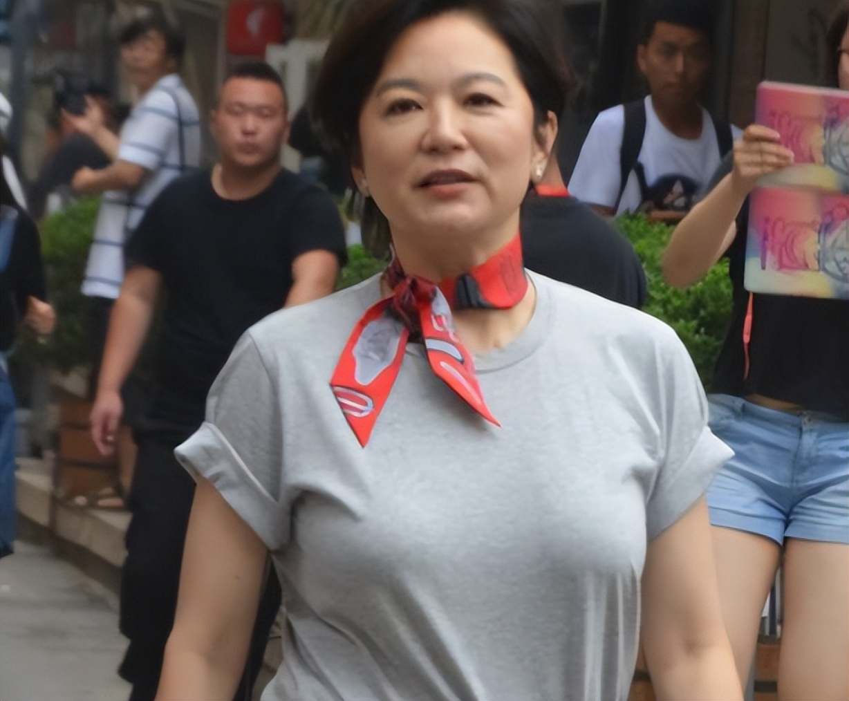 68-year-old Brigitte Lin has a stiff face and weird eyes in recent photos. She suspects that she ...