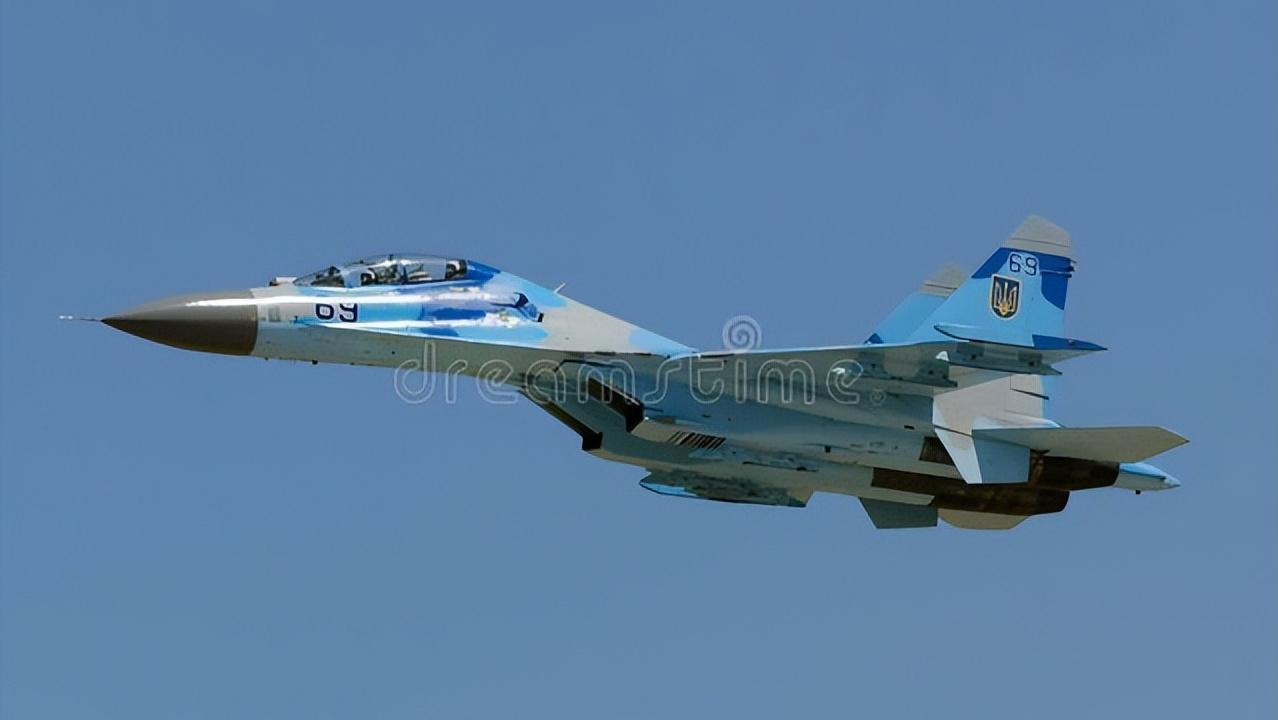 The performance of the Chinese bomb truck and the Russian ultimate ...