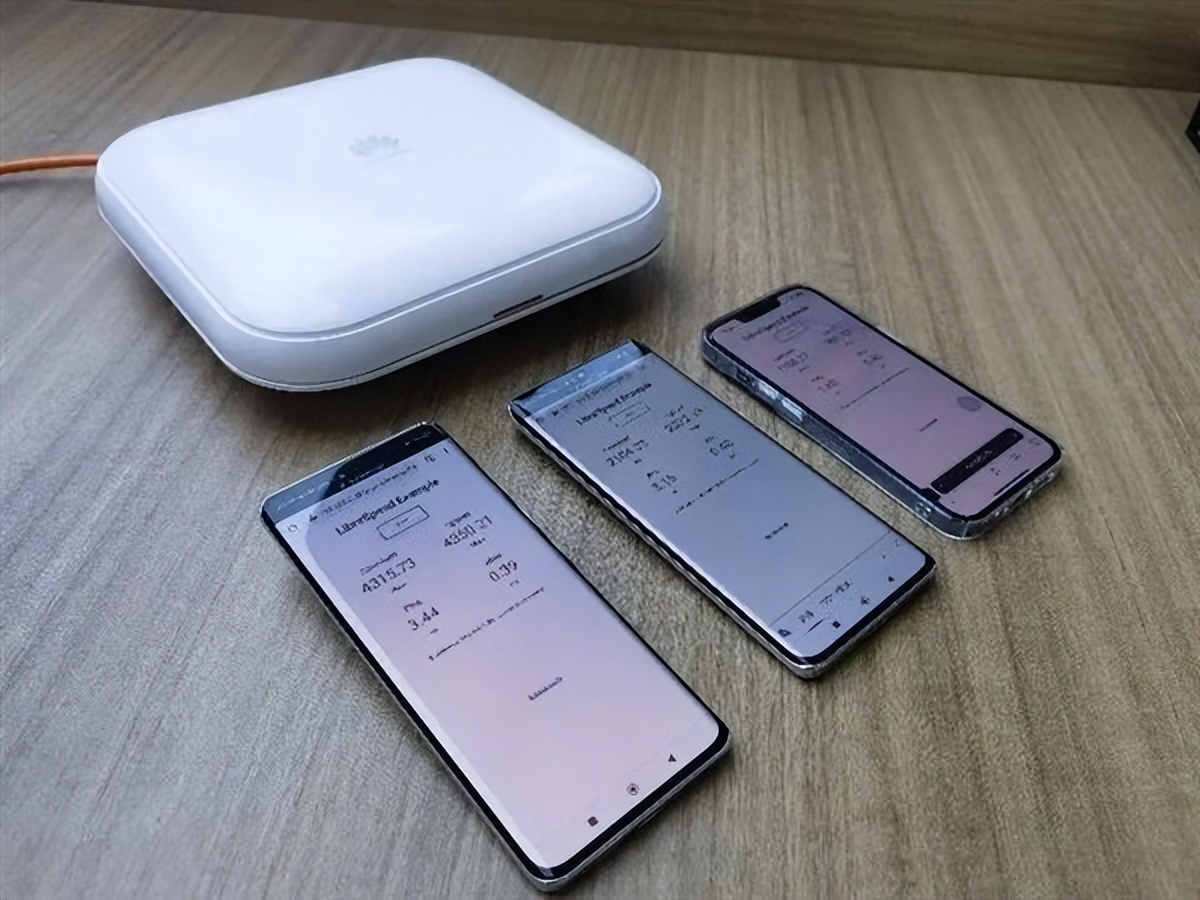 Huawei Wi-Fi 7 is 4 times faster than Wi-Fi 6! Real machine measured ...
