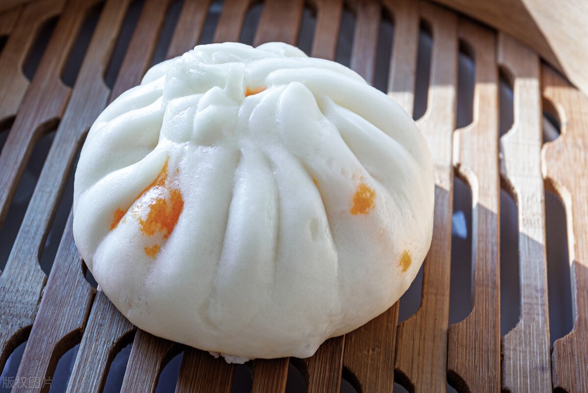 A magical journey of taste buds: "Zhenjiang Crab Noodle Xiaolongbao ...