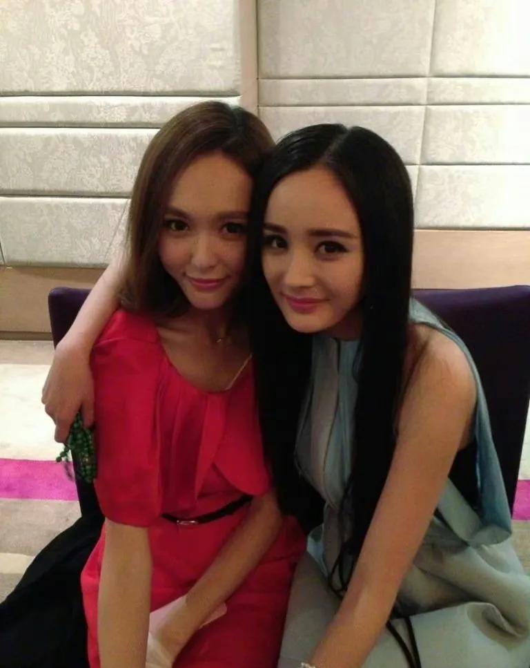 Tang Yan: Offending Weibo, tearing up Yang Mi, the first person behind ...