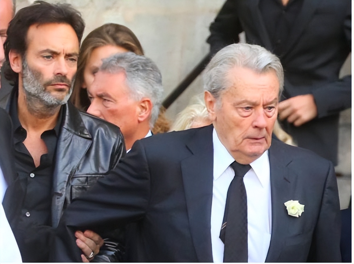 Alain Delon's 3 sons: not as good-looking as him, children born in ...