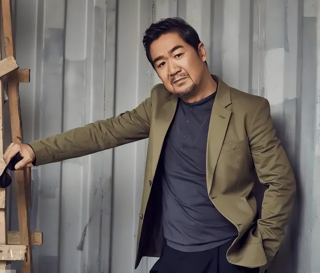 He is Jiang Wengan's son, Fang Zuming's brother, but his girlfriend climbed up to the teacher ...