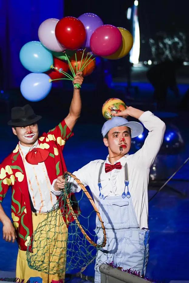 "Shanghai" "Happy Circus" (September 2022) - iNEWS