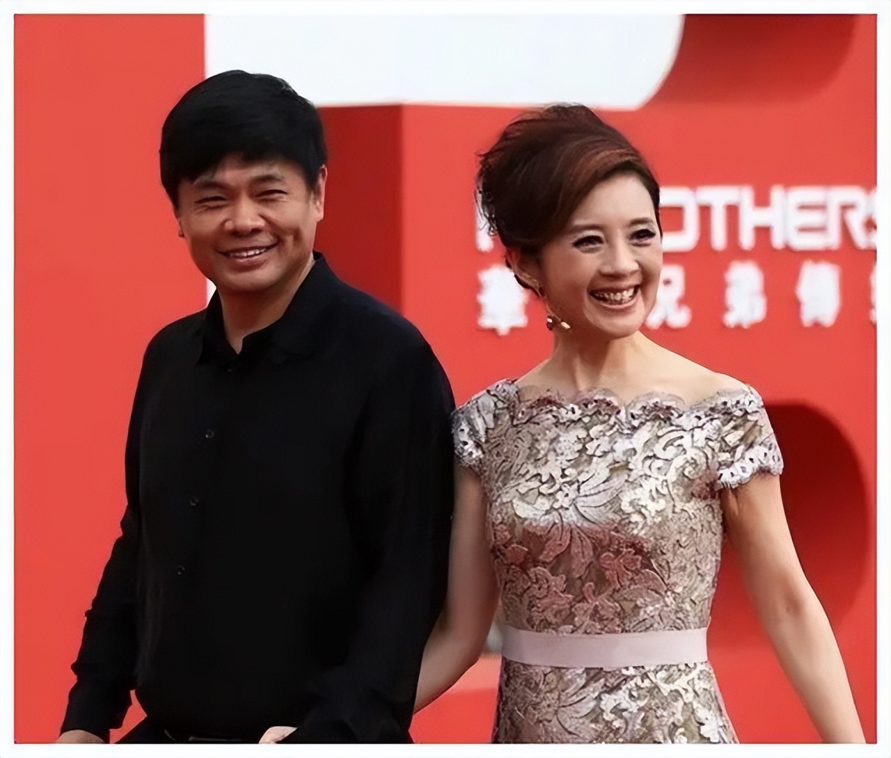 In order to marry the former CCTV host, the rich man Ding Jian gave his ...
