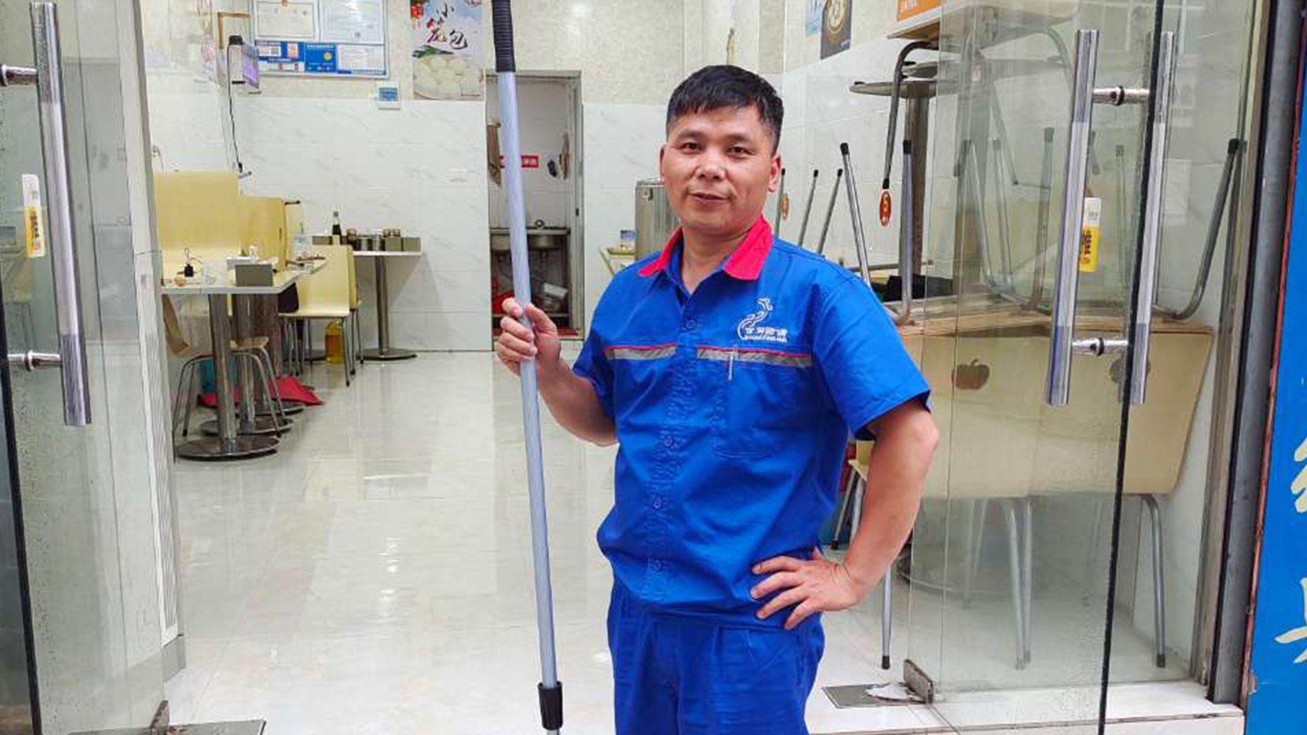 How much anti-slip agent is used per square meter? - iNEWS