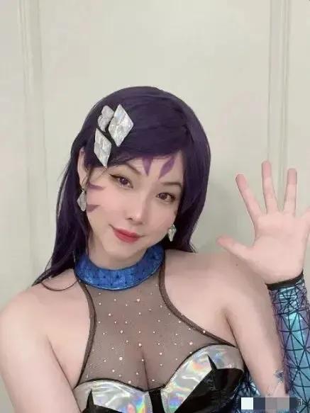 Mayumi and FLY jungler Spica officially announce their relationship - iNEWS