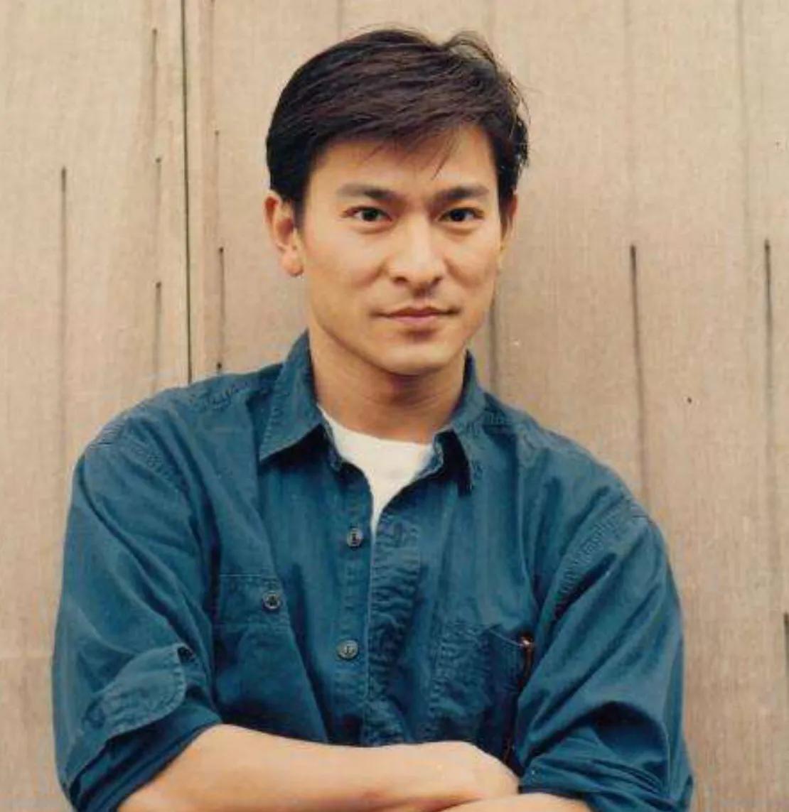 Is Andy Lau handsome or actor Zun Long handsome? What do you think? - iNEWS