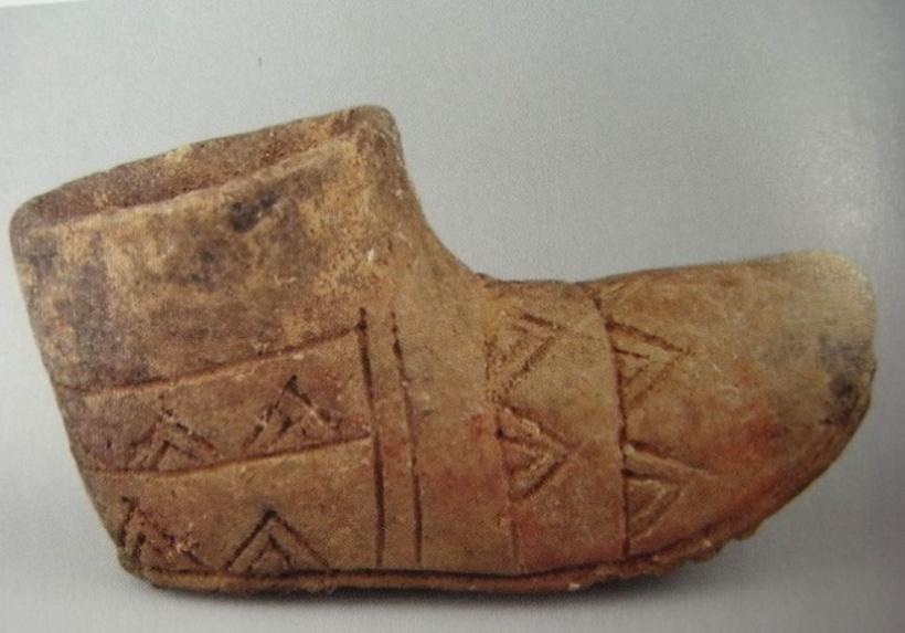Interesting talk about shoes in ancient China——Looking at the shoes of ...